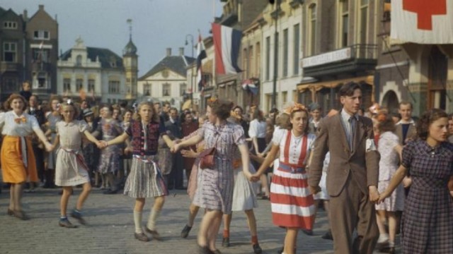 Na de bevrijding | Serie | MijnSerie