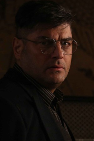 Sam Derakhshani - TheTVDB.com